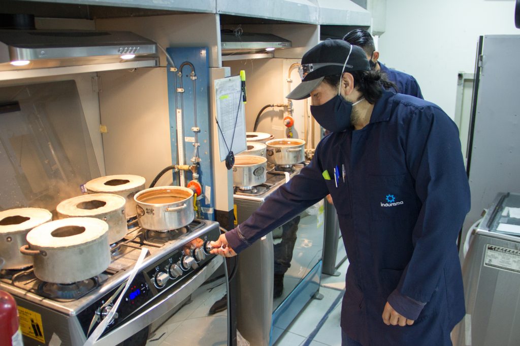 INDUGLOB S.A. garantiza sus productos con su laboratorio Acreditado ...